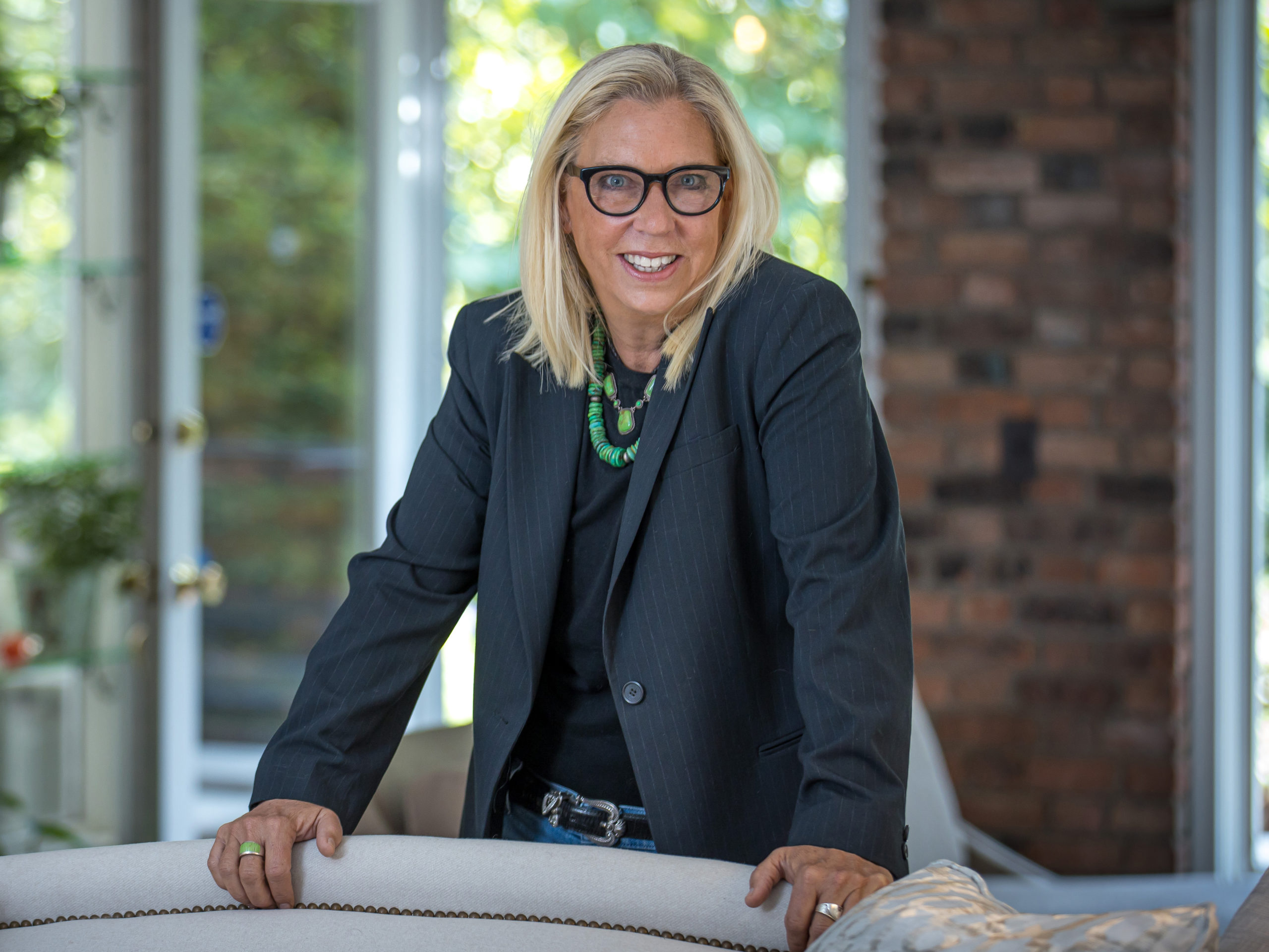 EP-132 "ULTRA HIGH NET WORTH" CRISIS MANAGEMENT with JANE MINTZ MA, LPC ...